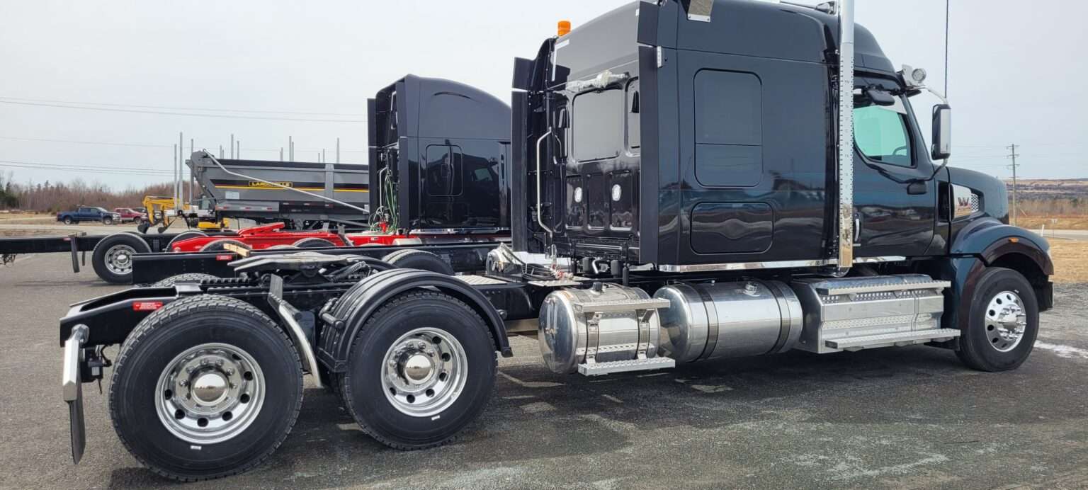 Different Types of 18-Wheelers: A Comprehensive Guide - Truck Report Geeks